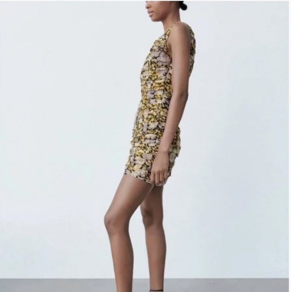 Zara | Dresses | Zara Black Gold Floral One Shoulder Mini Cocktail ...